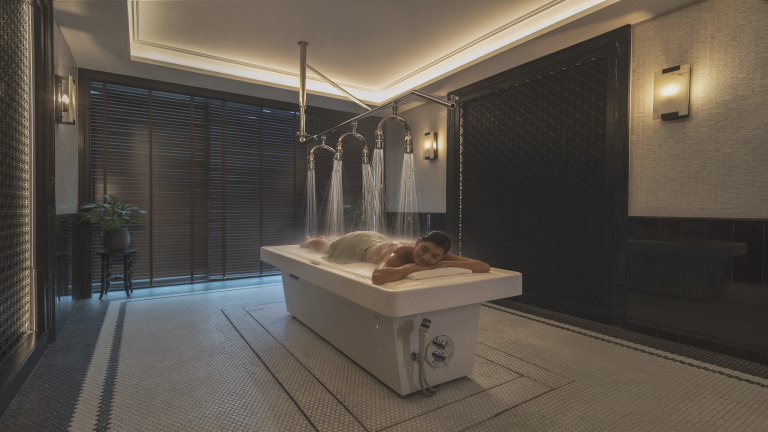 Vichy Shower - Red Bird Travel News