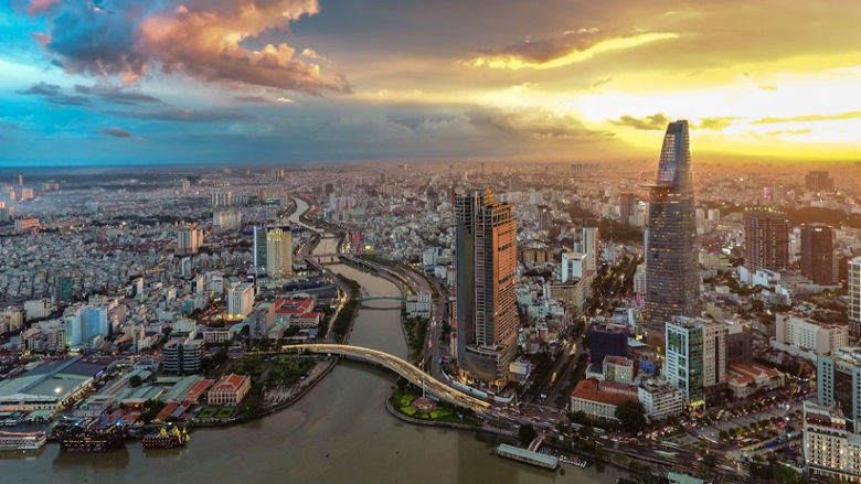 HCMC - Red Bird Travel News